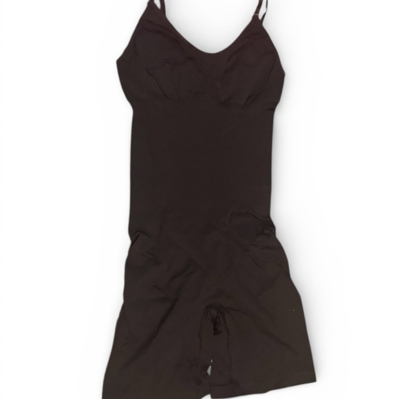 Shecurve | Intimates & Sleepwear | New Seamless Black Shapewear ...